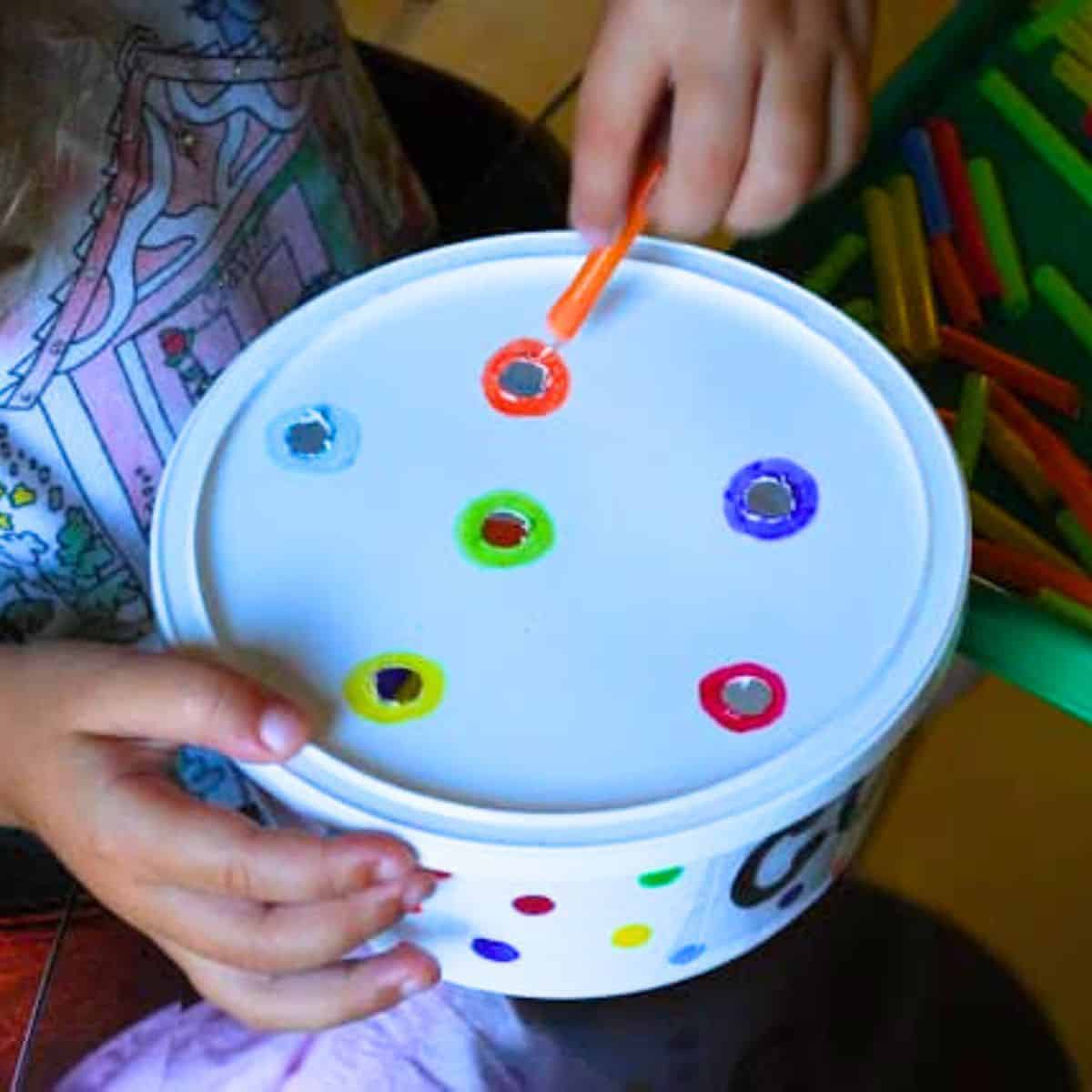 Fine Motor Skills Color Recognition Game - Mess for Less