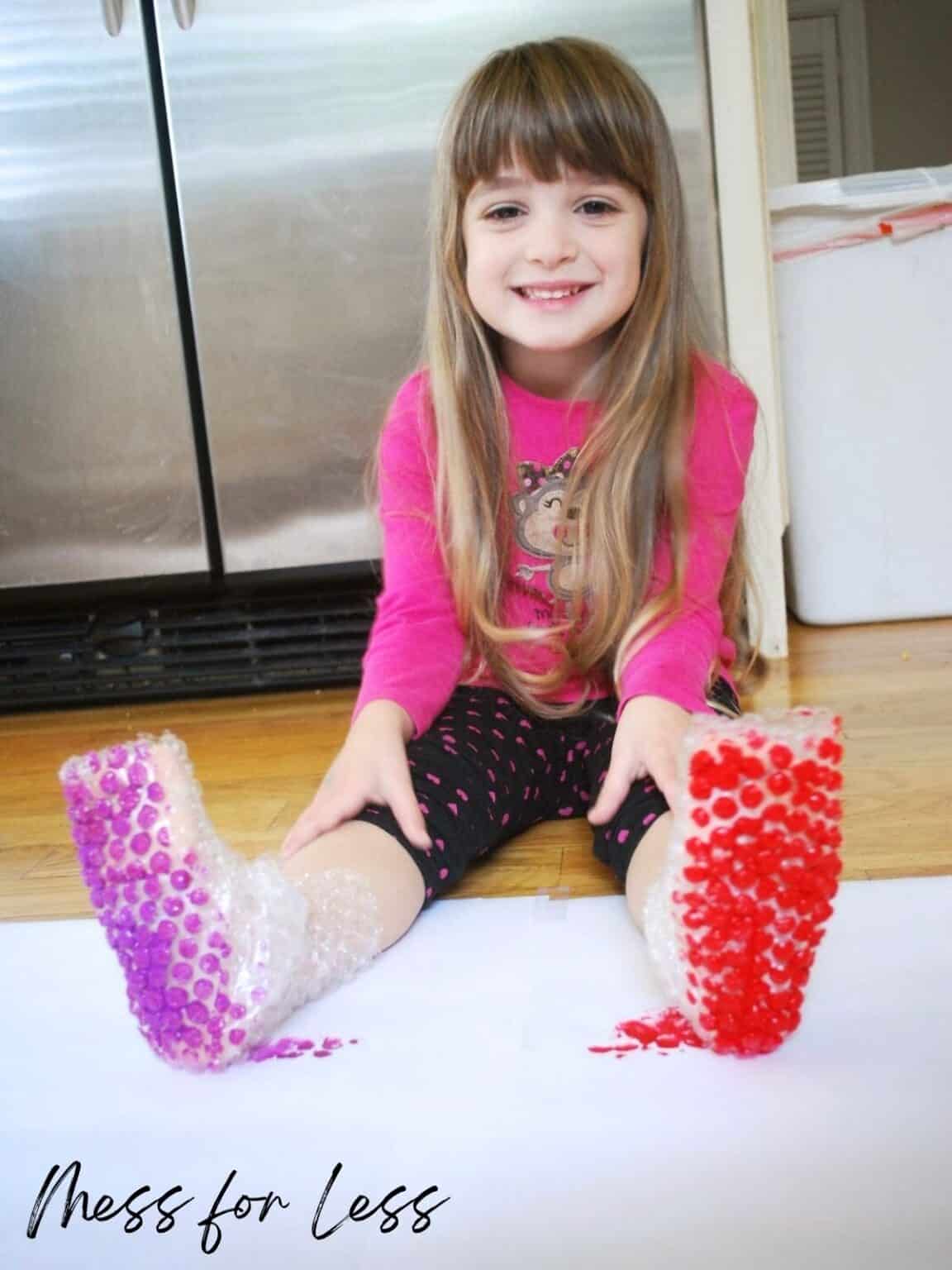 Bubble Wrap Stomp Painting - Mess for Less