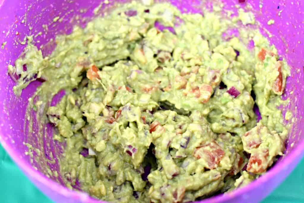 Cheesy Taco Cups with Guacamole - Mess for Less