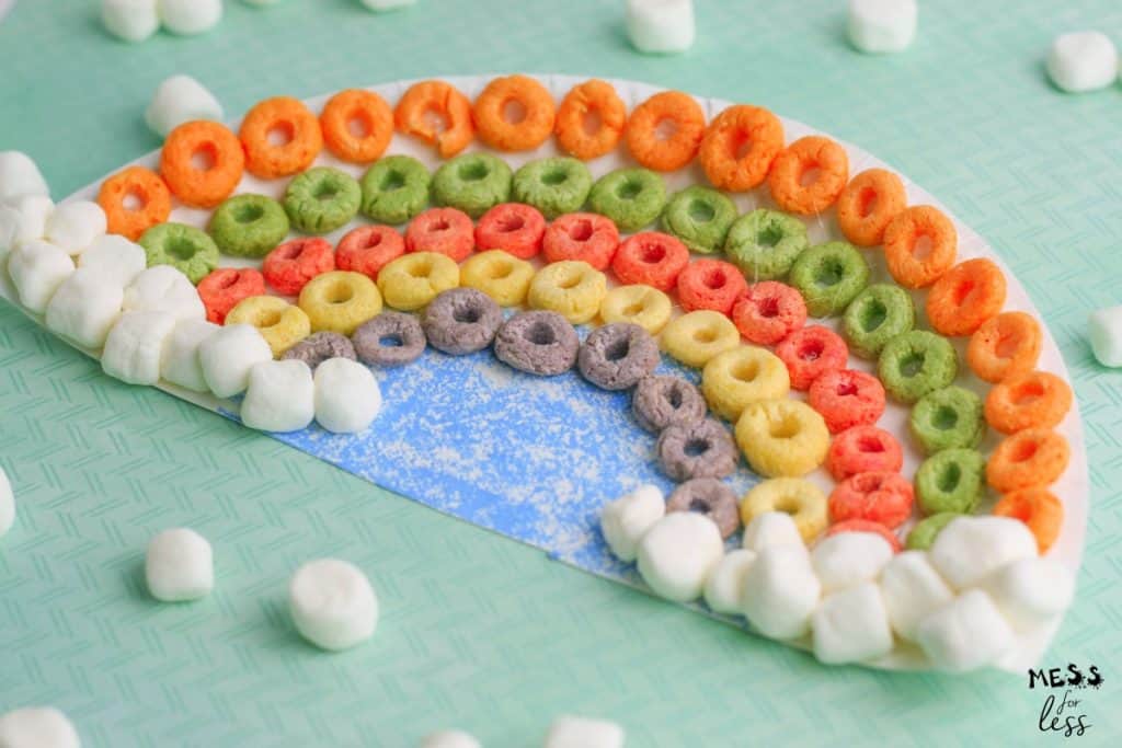 How to Make a Cereal Rainbow Craft - Mess for Less