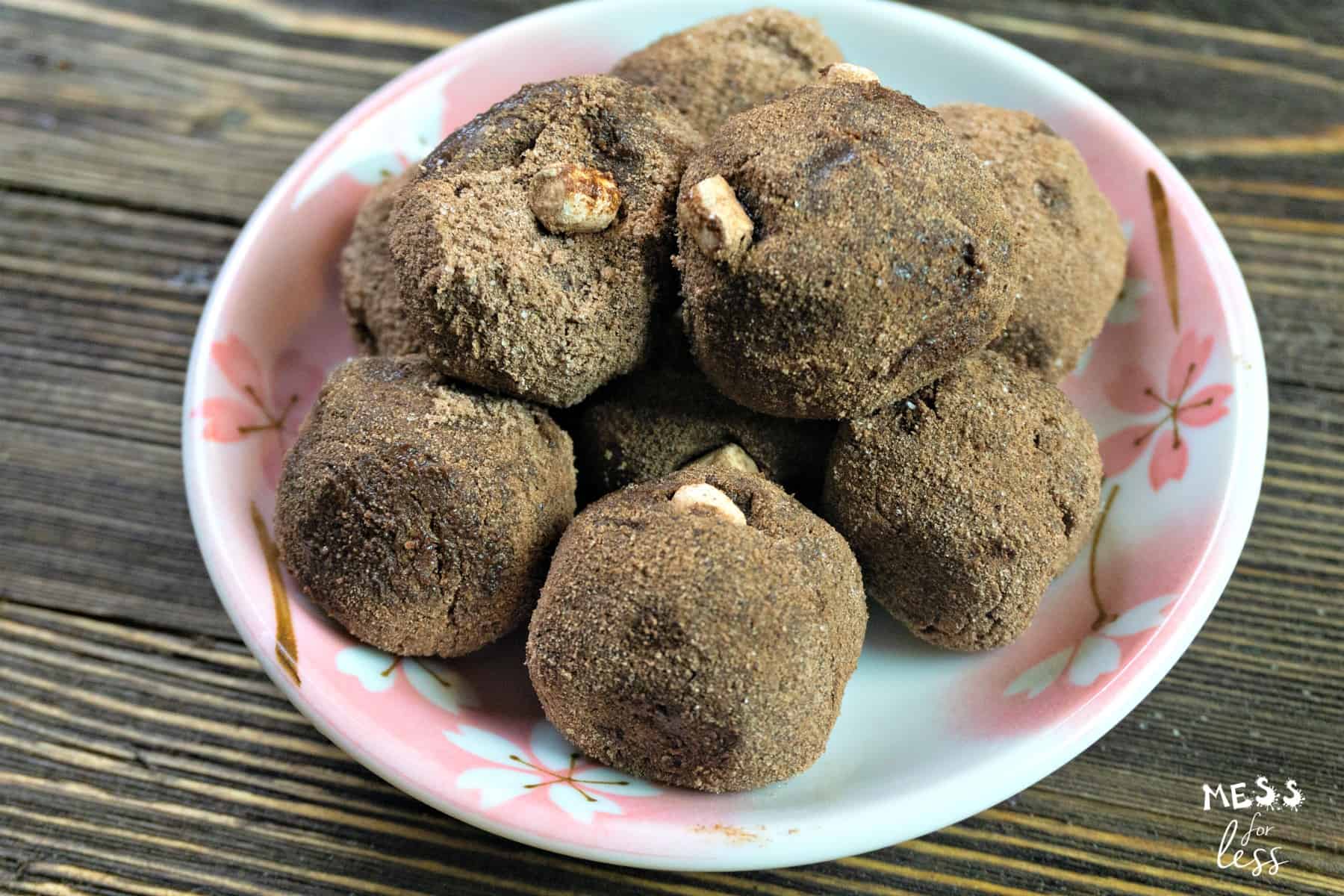 Easy Hot Chocolate Truffles - Mess for Less