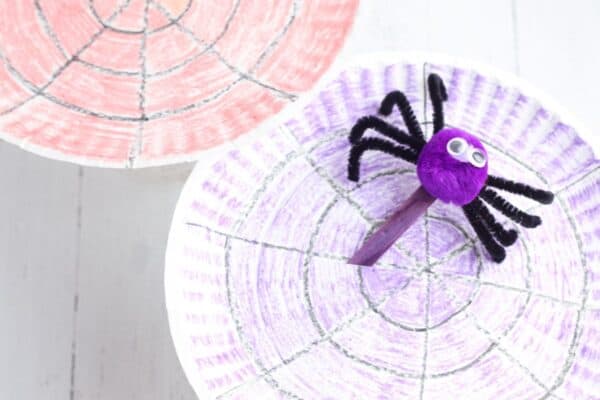 Spider Craft for Kids - Mess for Less