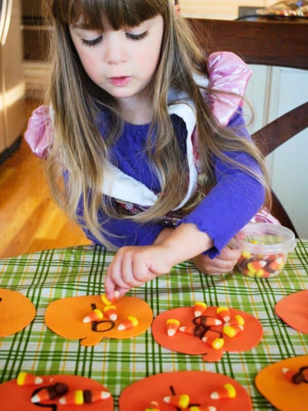 Candy Corn Counting - Mess for Less