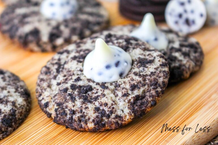 Cookies and Cream Cookie Recipe - Mess for Less