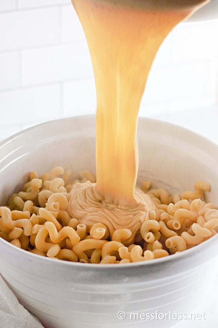 Baked Macaroni and Cheese - Mess for Less