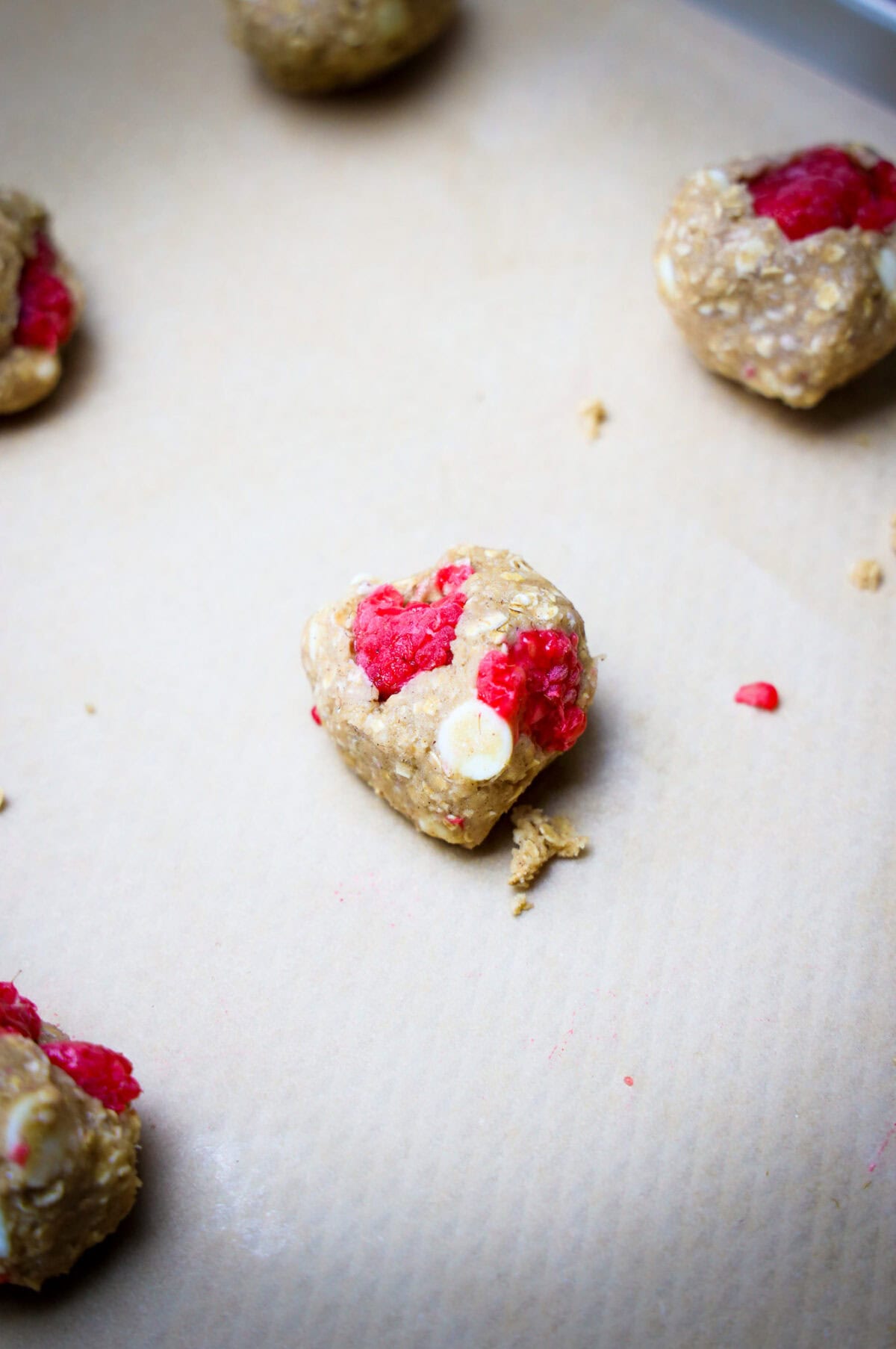 Oatmeal Raspberry Cookies with White Chocolate - Mess for Less